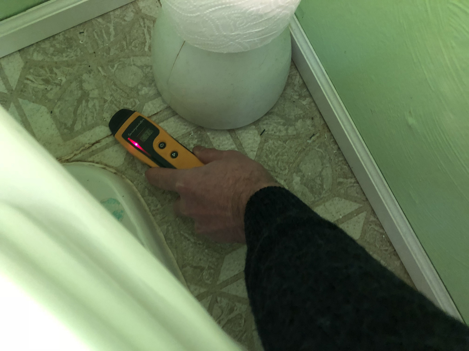 Identifying Hidden Water Damage - HomeTech Home Inspections